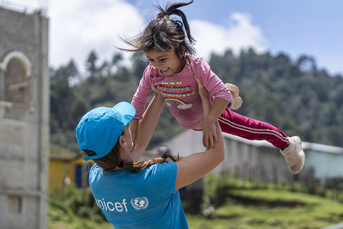 World Children’s Day: stand up for every child’s rights today | UNICEF ...