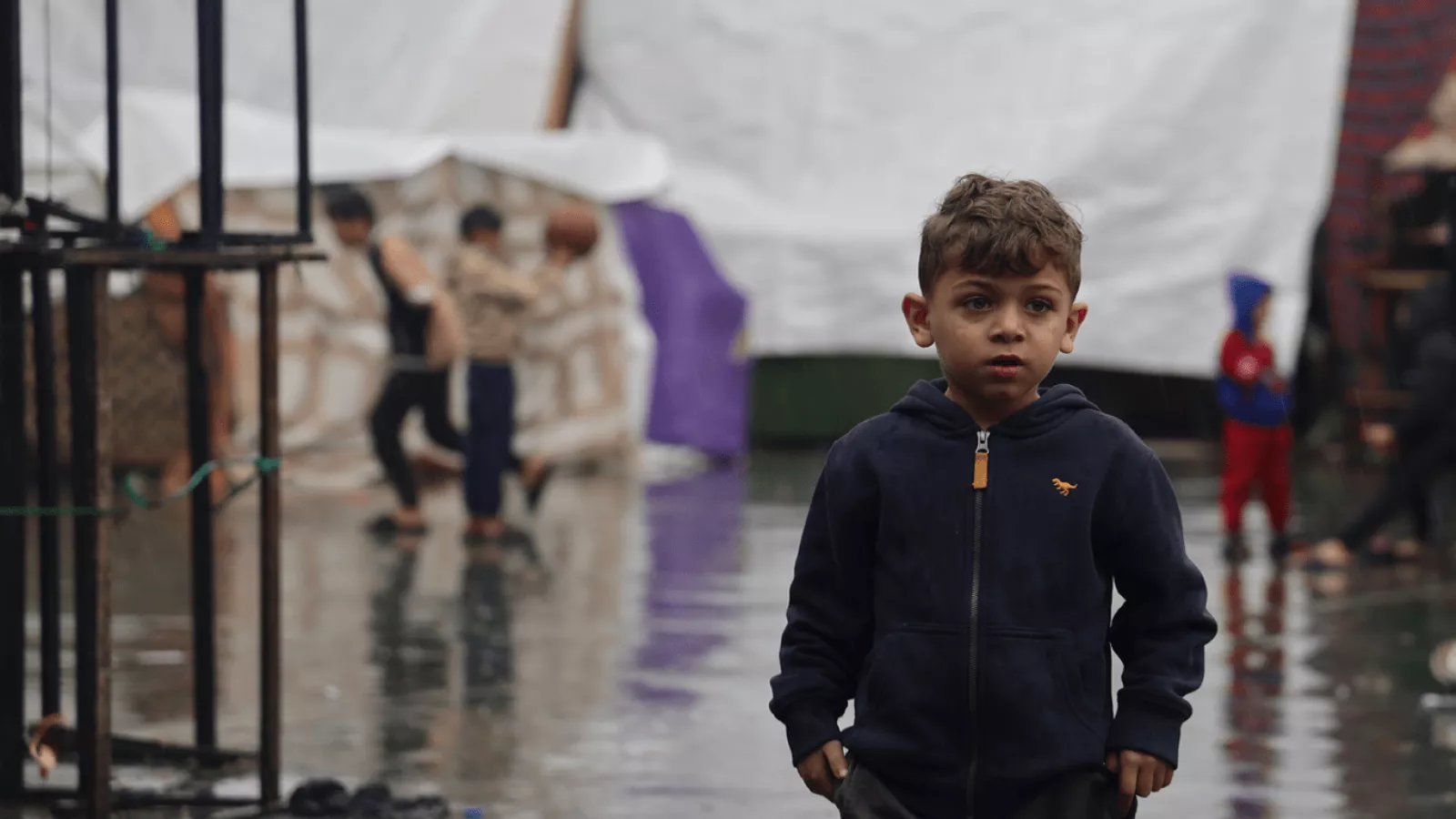 Stand with the children of Gaza | Donate now | Support UNICEF