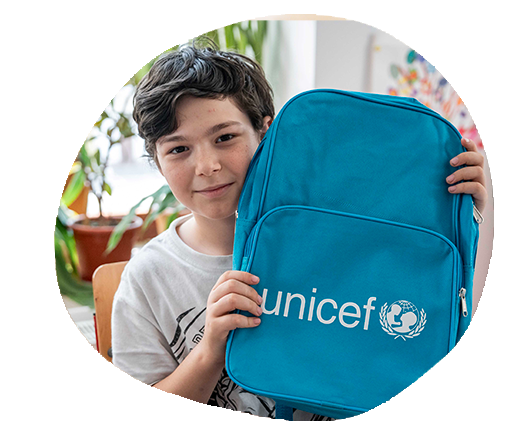 Donate for the children affected by the floods. | UNICEF Global